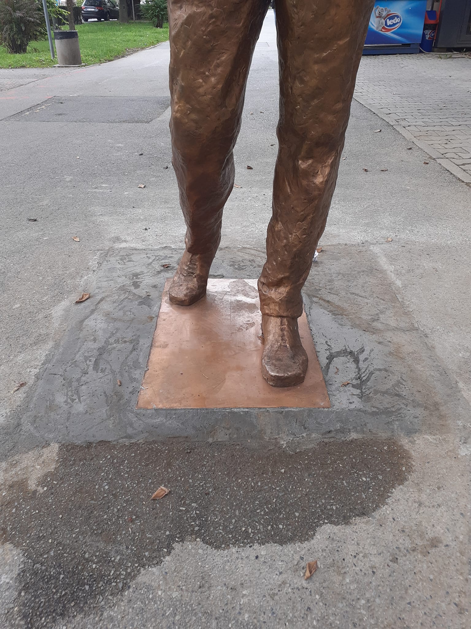 For the "Statue of Liberty", to prison...